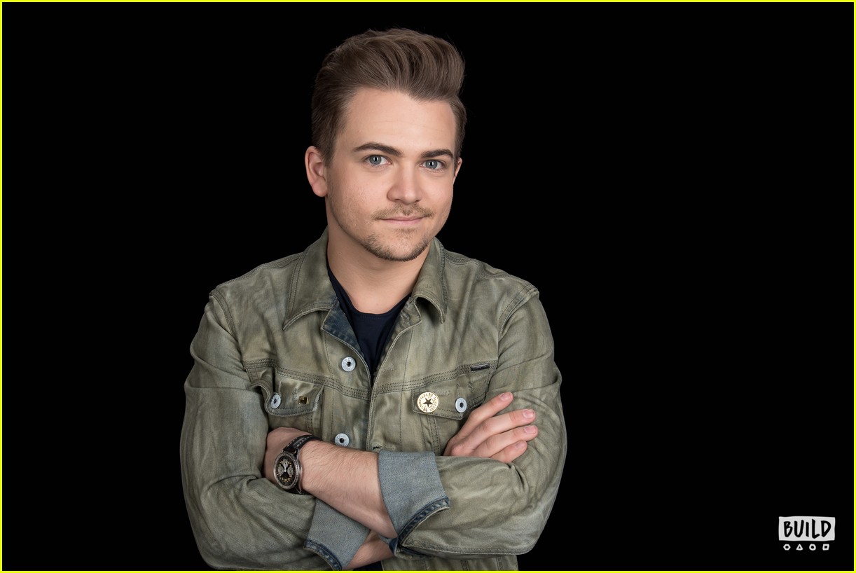 Hunter Haynes & Girlfriend Libby Barnes Are Still Going Strong! | Photo ...