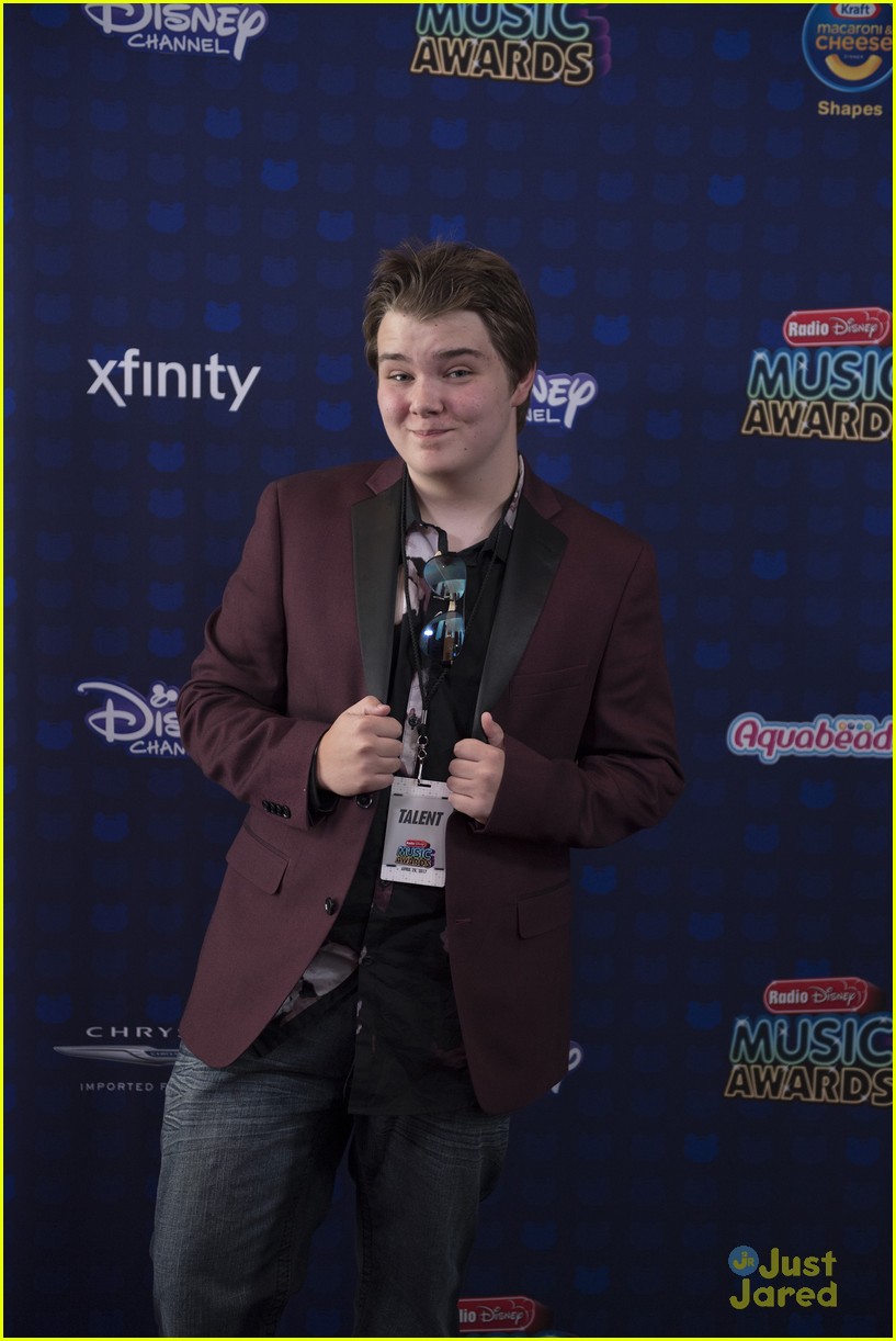 EXCLUSIVE: Raymond Cham Jr. Gives Aspiring Dancers All The Advice You ...