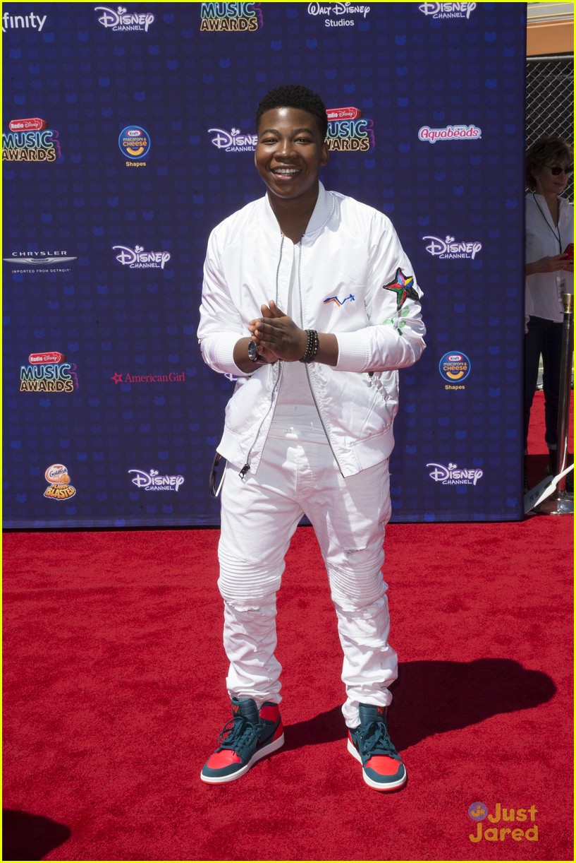 EXCLUSIVE: Raymond Cham Jr. Gives Aspiring Dancers All The Advice You ...