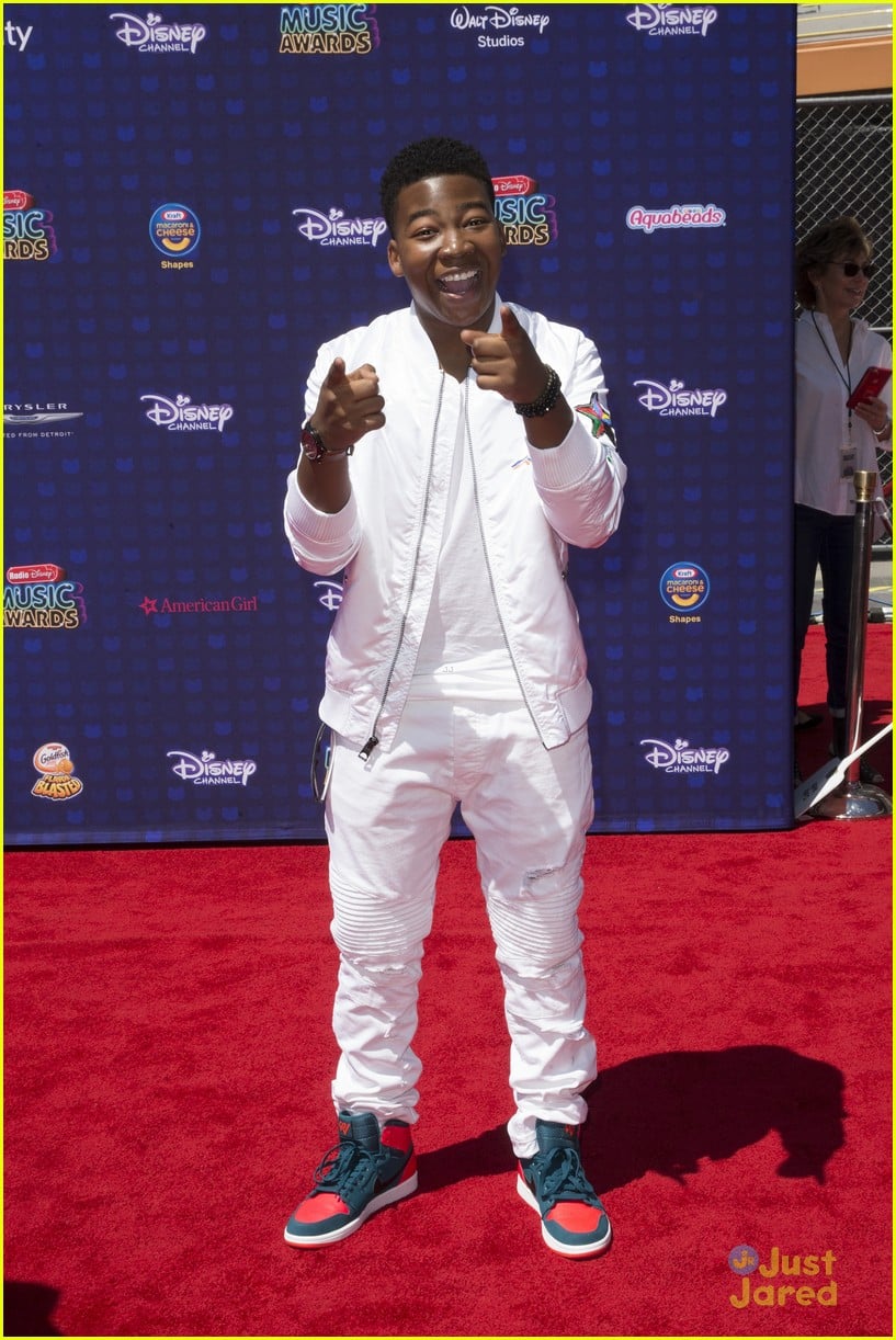 EXCLUSIVE: Raymond Cham Jr. Gives Aspiring Dancers All The Advice You ...