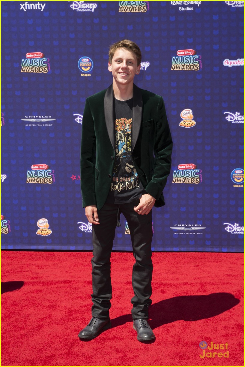 EXCLUSIVE: Raymond Cham Jr. Gives Aspiring Dancers All The Advice You ...