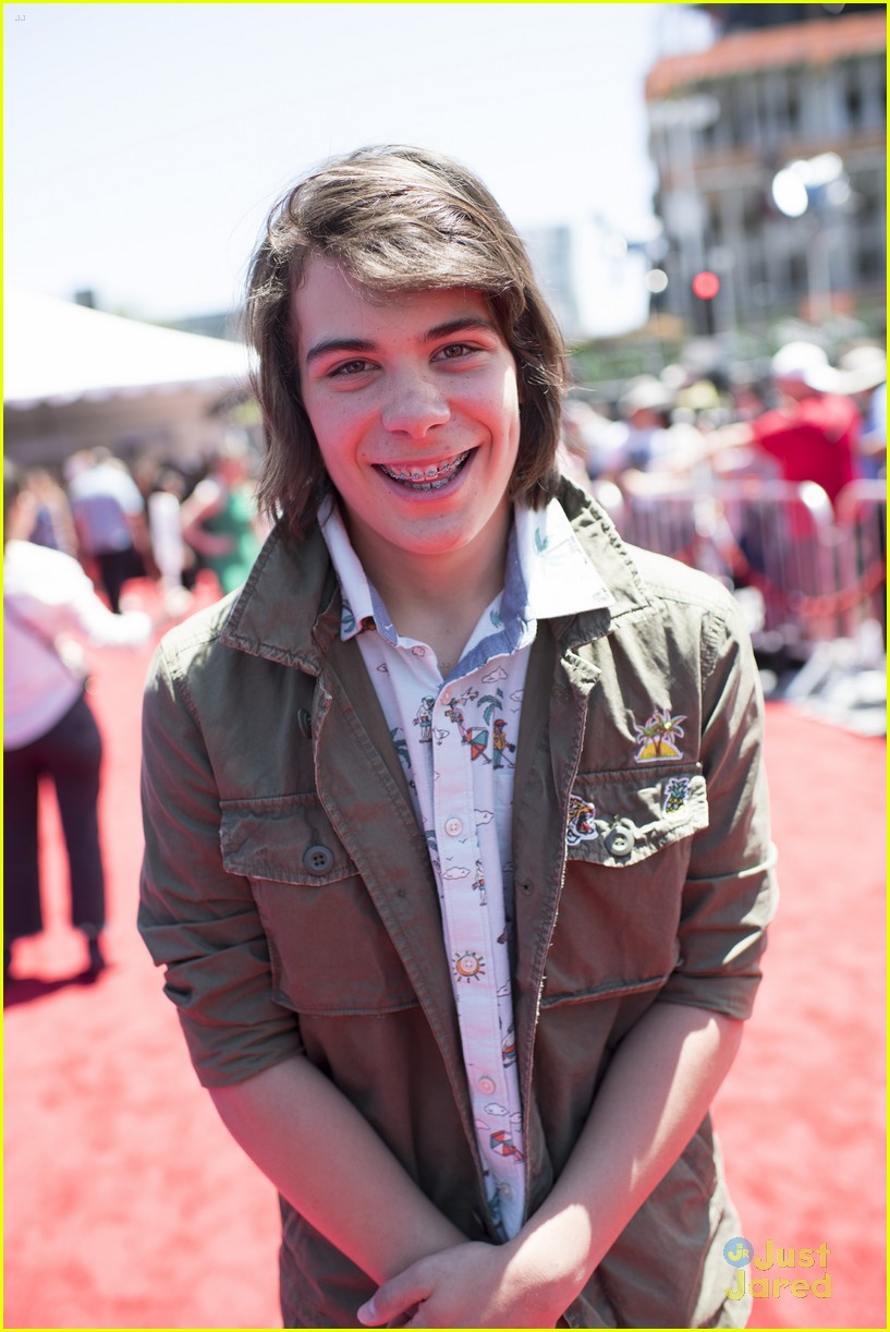 EXCLUSIVE: Raymond Cham Jr. Gives Aspiring Dancers All The Advice You ...