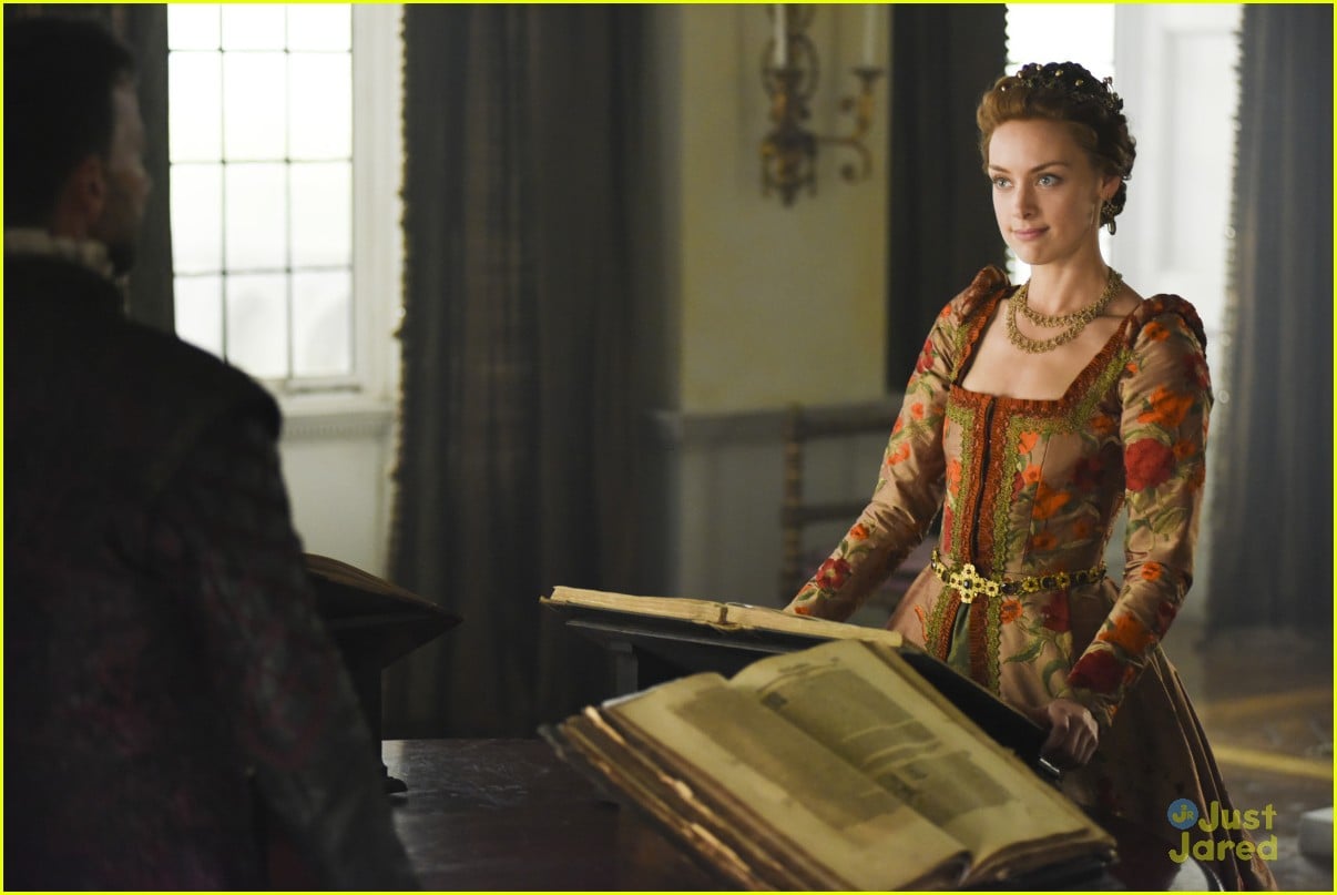 'Reign' Season Four is Coming To Netflix Sooner Than You Think! | Photo ...