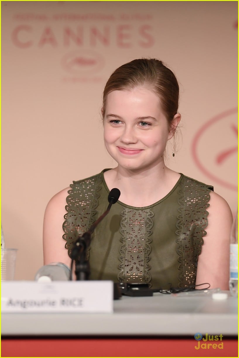 Addison Riecke Makes Her Cannes Debut With 'The Beguiled' | Photo ...