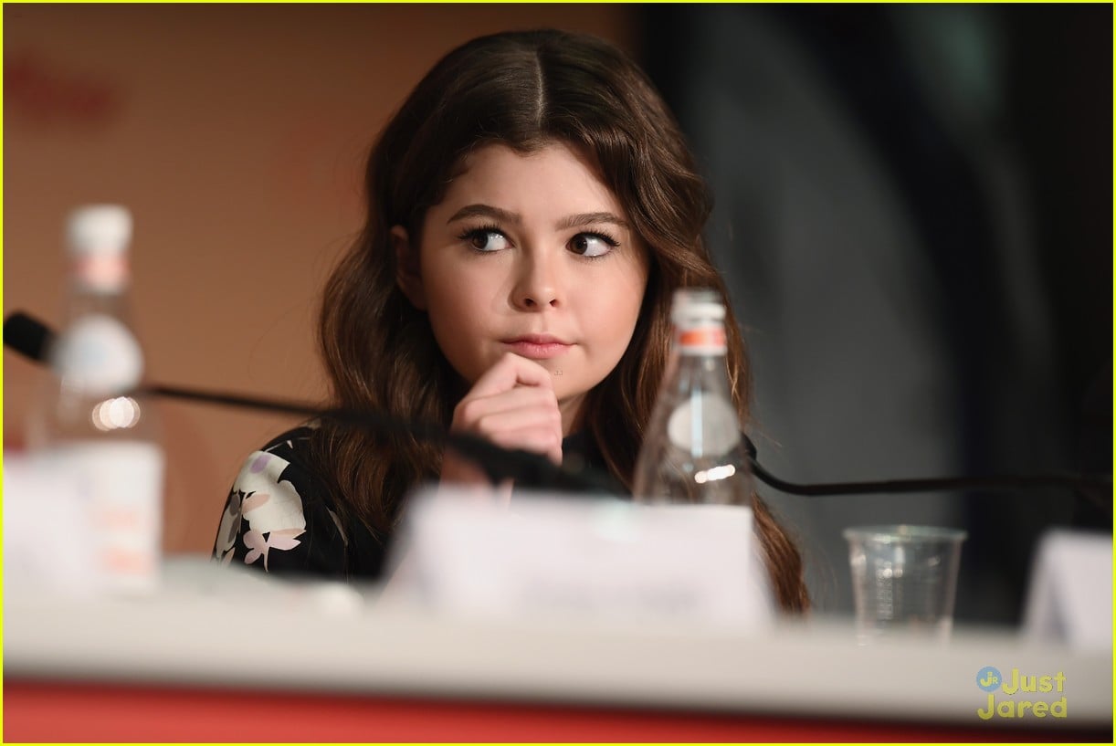 Addison Riecke Makes Her Cannes Debut With 'The Beguiled' | Photo ...