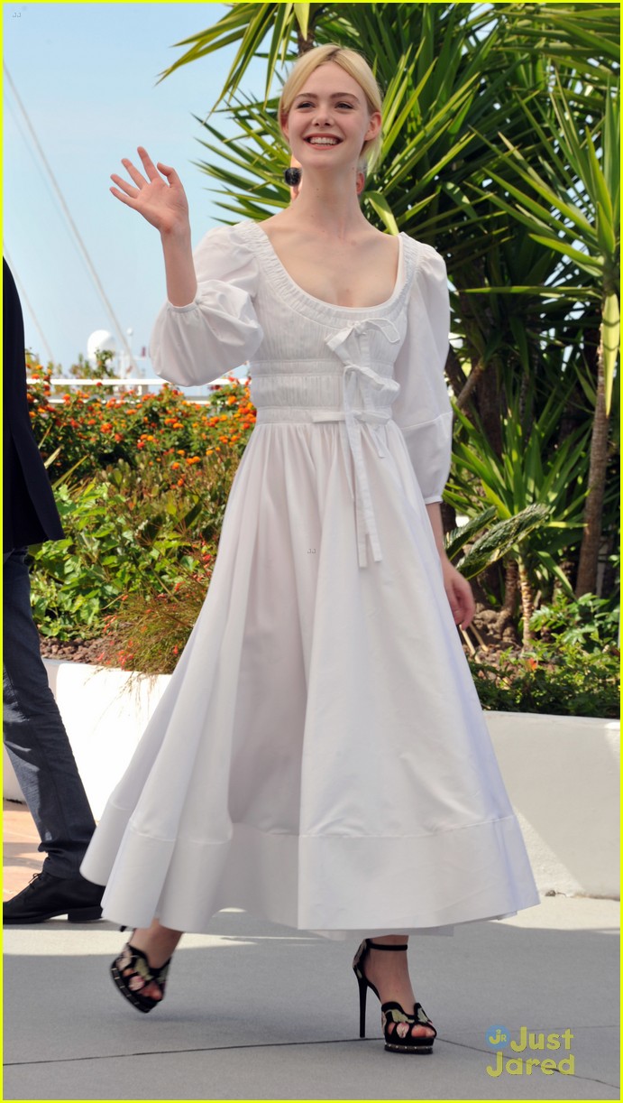 Addison Riecke Makes Her Cannes Debut With 'The Beguiled' | Photo ...