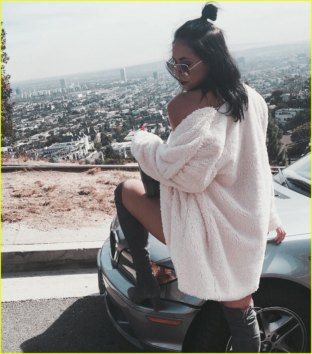 Full Sized Photo of ally ryan 10 fun facts 02 | EXCLUSIVE: Singer Ally ...