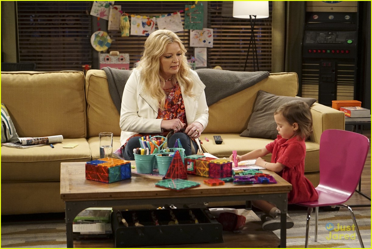 Ben Sings With Emma On The Final Episode of 'Baby Daddy' | Photo ...