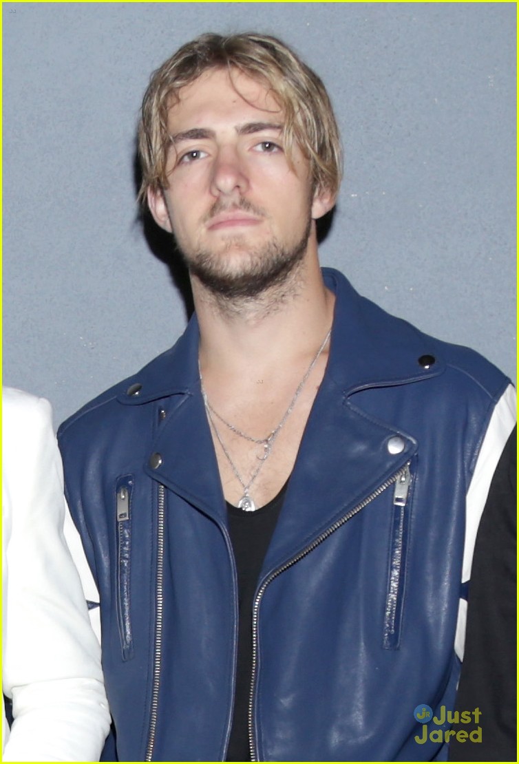 Ross Lynch & Calum Worthy's Bromance Will Never, Ever End | Photo ...