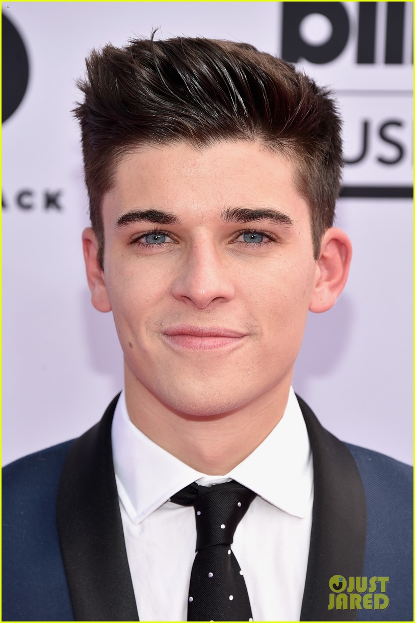 Aidan Alexander, Sean O'Donnell and Chris Oflyng at the Billboard ...