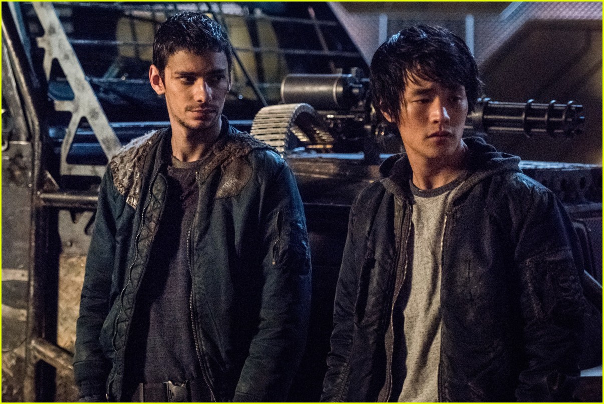 Lindsey Morgan Talks Devon Bostick's '100' Exit: 'He Was My First ...