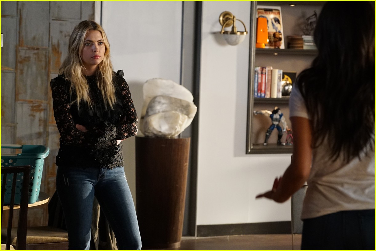 Full Sized Photo of pretty little liars power play photos 04 | Emison ...