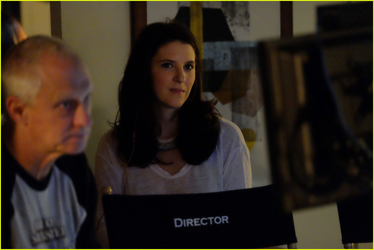 Rainer Asks Paige Out On Date On Tonight's 'Famous in Love' | Photo ...