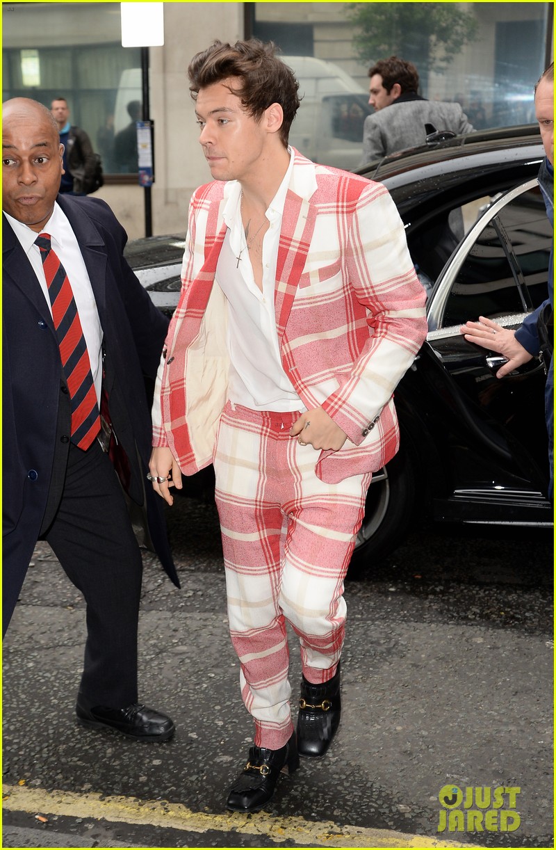 Full Sized Photo of harry styles album promo plaid suit 03 | Harry ...
