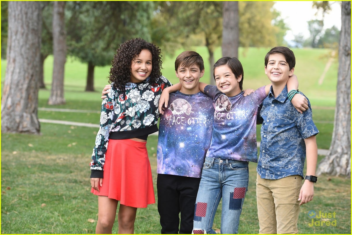 Andi Mack Stars Celebrate National Best Friends Day With Exclusive Clip Photo 1092733