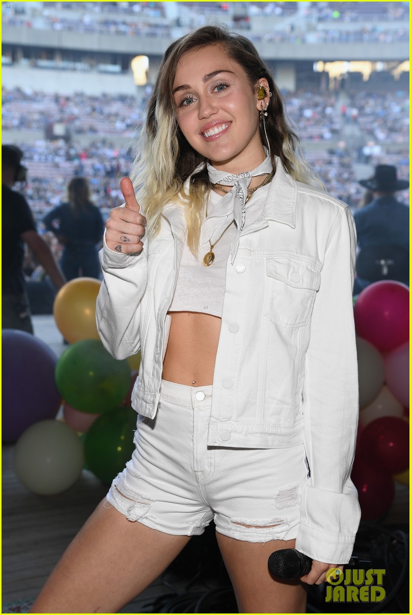 Full Sized Photo of miley cyrus celebrates the four year anniversary of ...