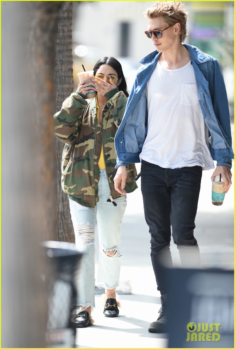Vanessa Hudgens & Austin Butler Spotted Together for First Time in ...