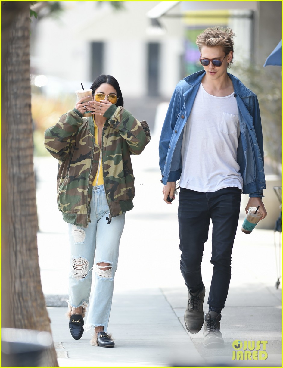 Vanessa Hudgens & Austin Butler Spotted Together for First Time in ...