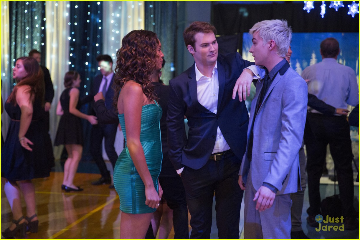 13 Reasons Why's Justin Prentice Says Most Rapists Don't Know What ...