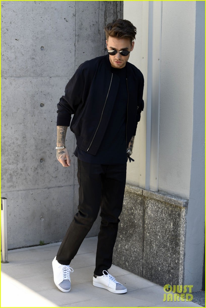 Full Sized Photo of liam payne milan fashion week 10 | Liam Payne Looks ...