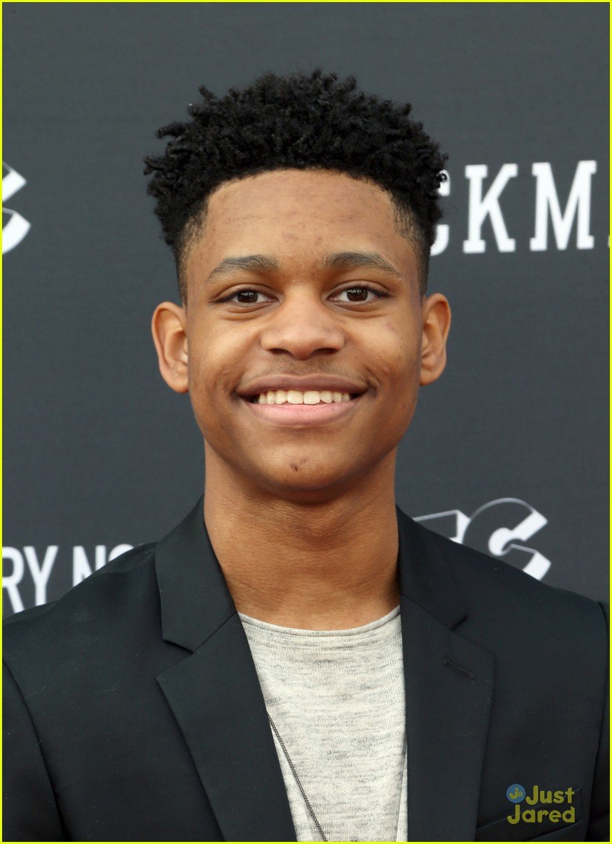 Tyrel Jackson Williams' New Show Is Nothing Like 'Lab Rats' | Photo ...