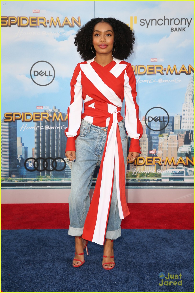 Veronica Dunne Supports Bestie Zendaya at 'Spider-Man: Homecoming ...