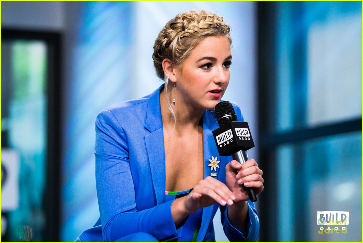 Chloe Lukasiak Promotes New Season of 'Dance Moms' with Mom Christi ...