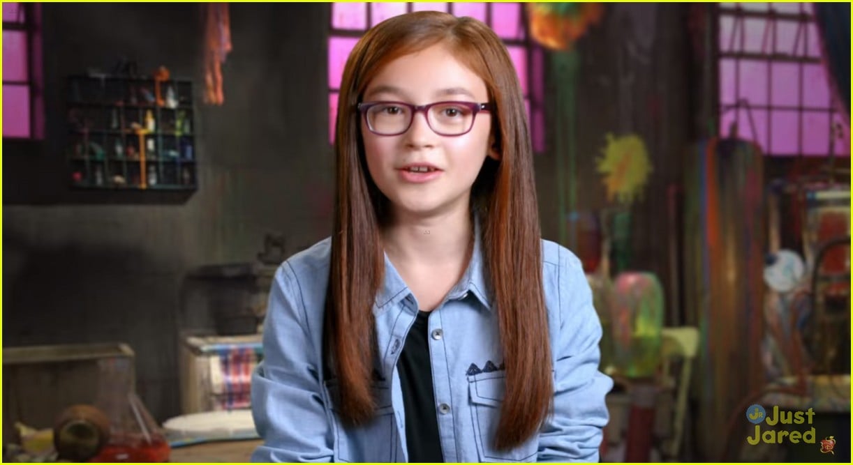 'Descendants 2' Share So Many Secrets In Behind-The-Scenes Special ...