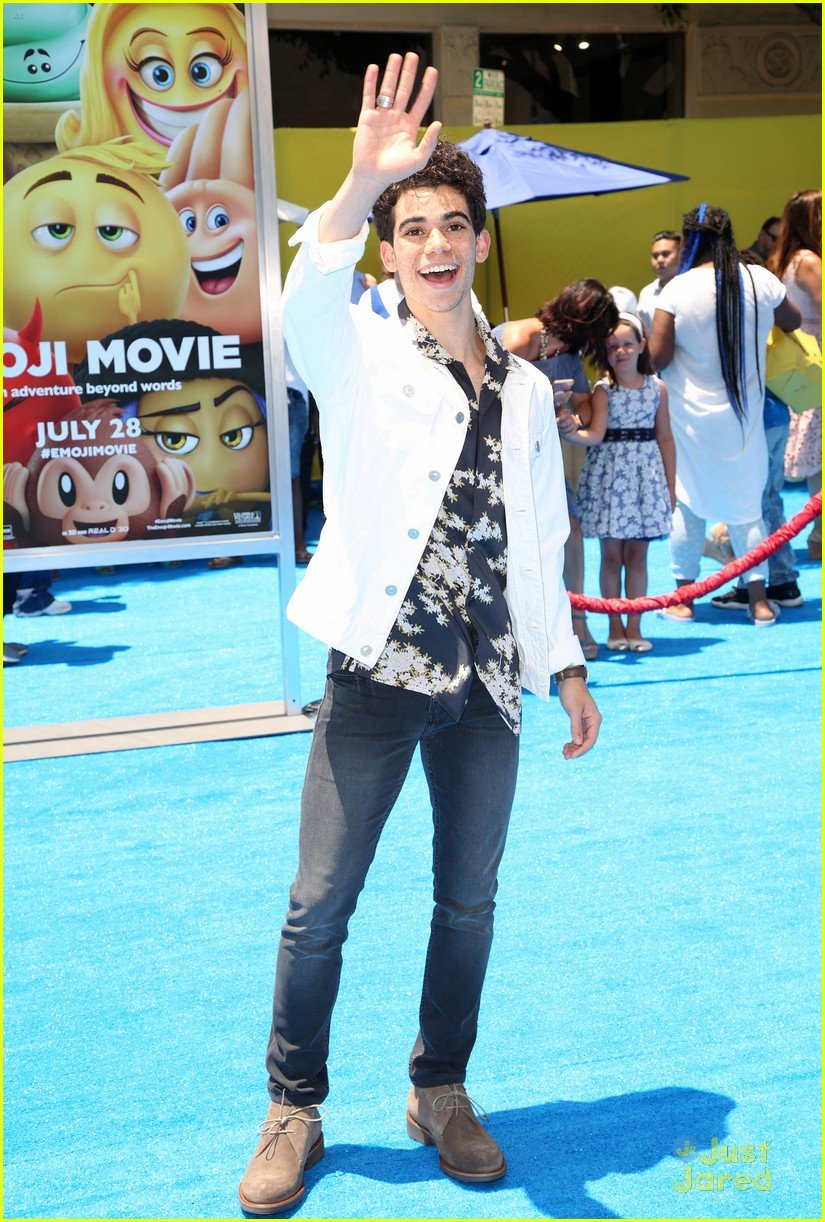 Cameron Boyce & DeVore Ledridge Support Jake T. Austin at 'Emoji Movie ...