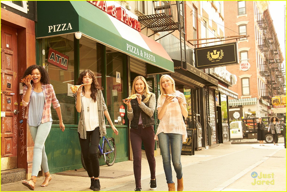 Nash Grier & Jordyn Jones Front Mudd's New Fall Fashion Campaign with ...