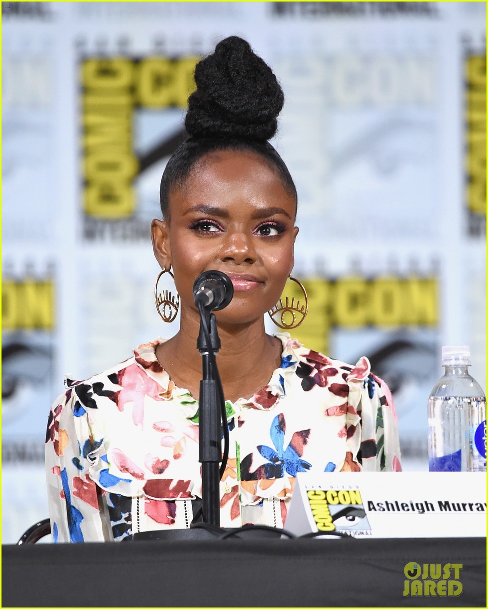 The Cast of 'Riverdale' Shares a First Look at Season 2 - Watch Now ...