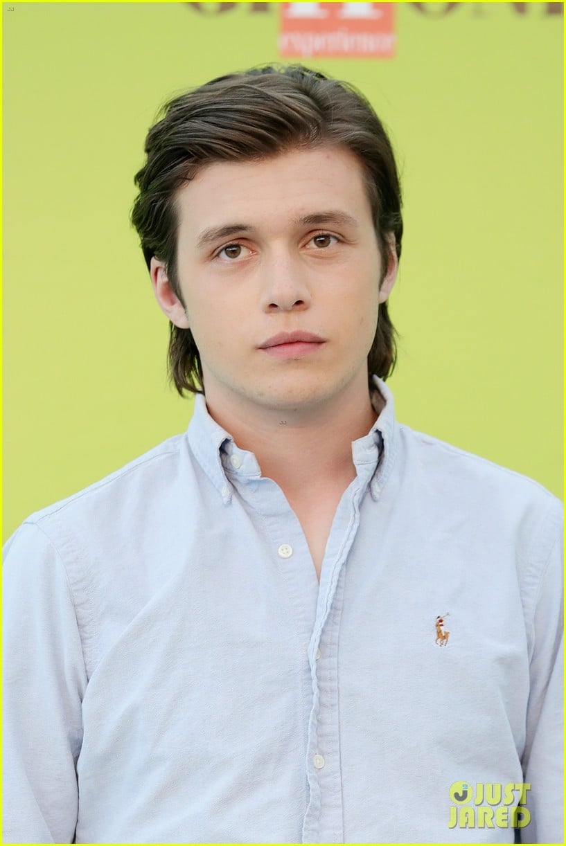 Nick Robinson Brings 'Everything, Everything' to Italy Ahead of DVD ...