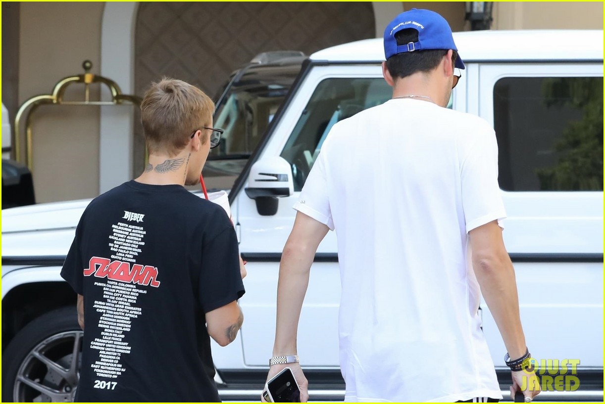 Justin Bieber's Dad Jeremy Is In LA to Reconnect With Him | Photo ...