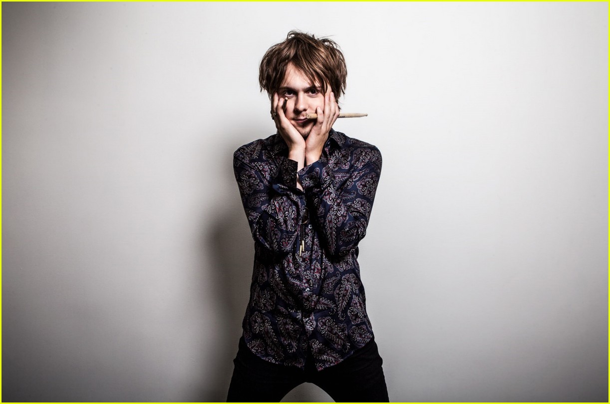 R5's Ellington Ratliff Reveals The One Musician He Really Wants To Play ...