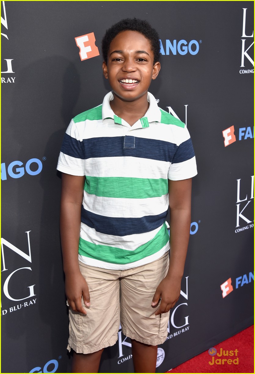 Kayla Maisonet & Nathaniel Potvin Hit Up 'Lion King' Sing-a-Long with ...