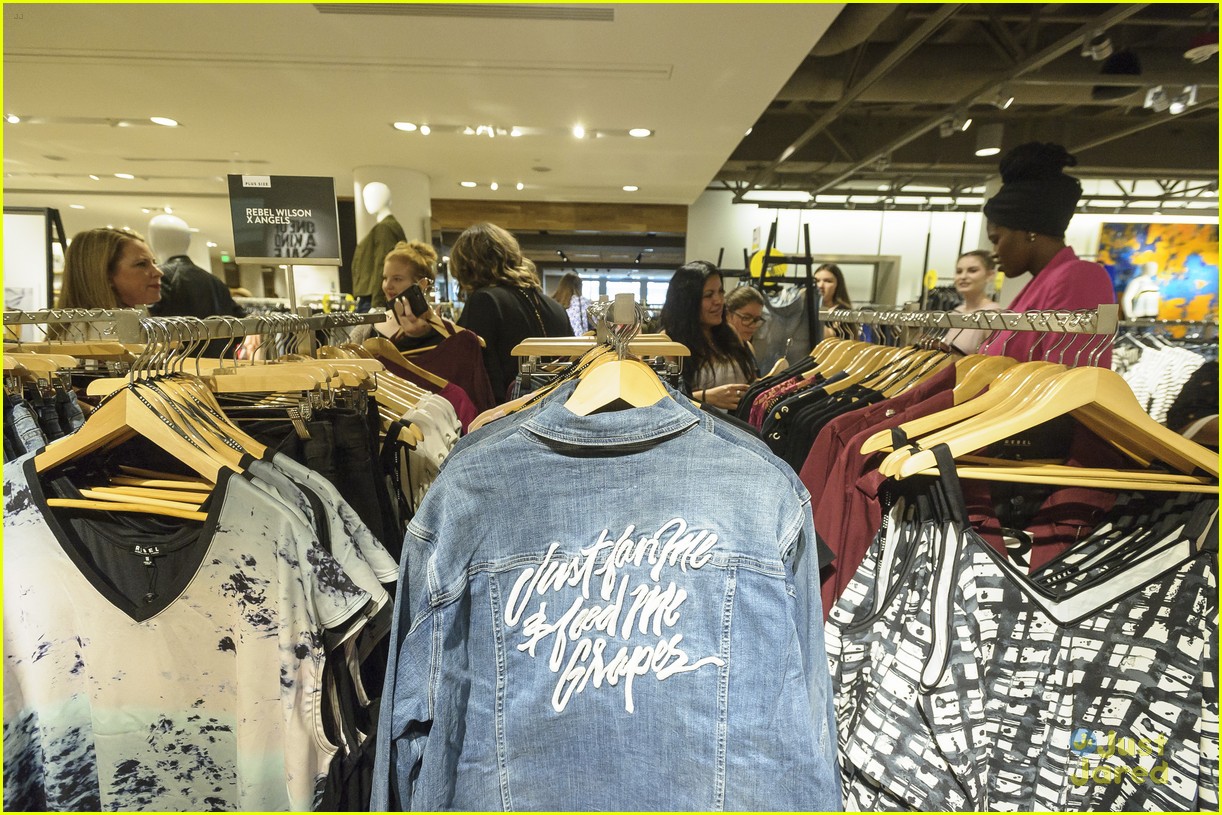 Rebel Wilson Launched a True Plus Size Fashion Line & We Are Here For ...