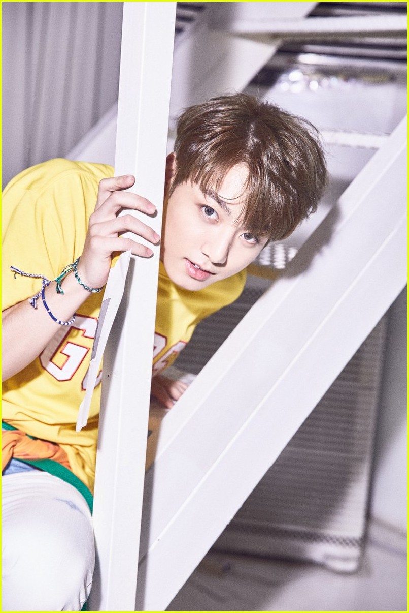 K-Pop Group BTS & The Chainsmokers Did a Song Together Called 'Best Of ...