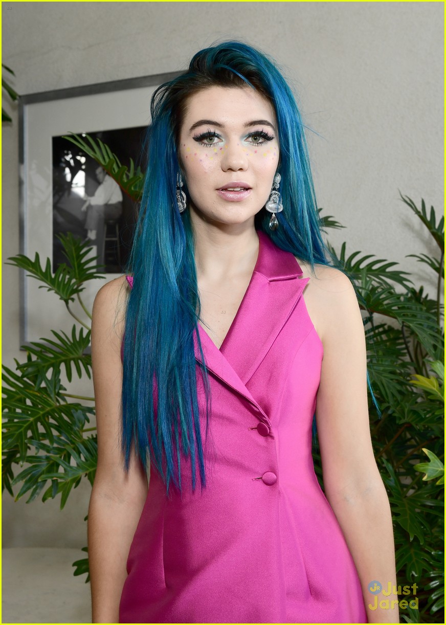 Collins Key Freaks Out Over Winning a Streamy Award! | Photo 1113732 ...