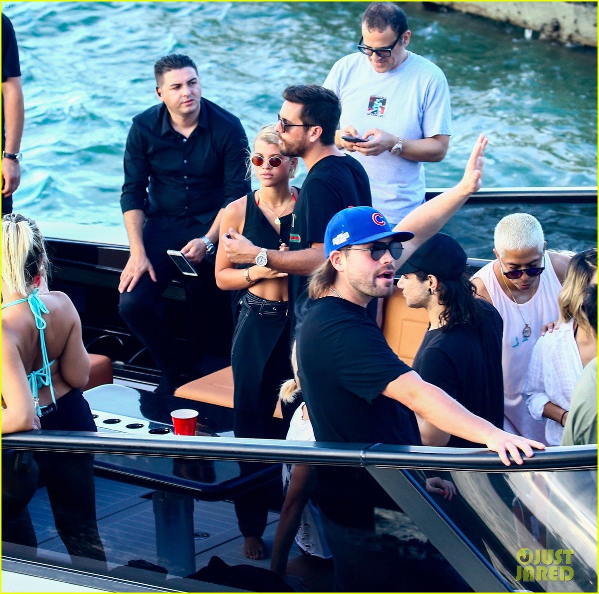 Sofia Richie & Scott Disick Look Totally Smitten on Boat Trip | Photo ...