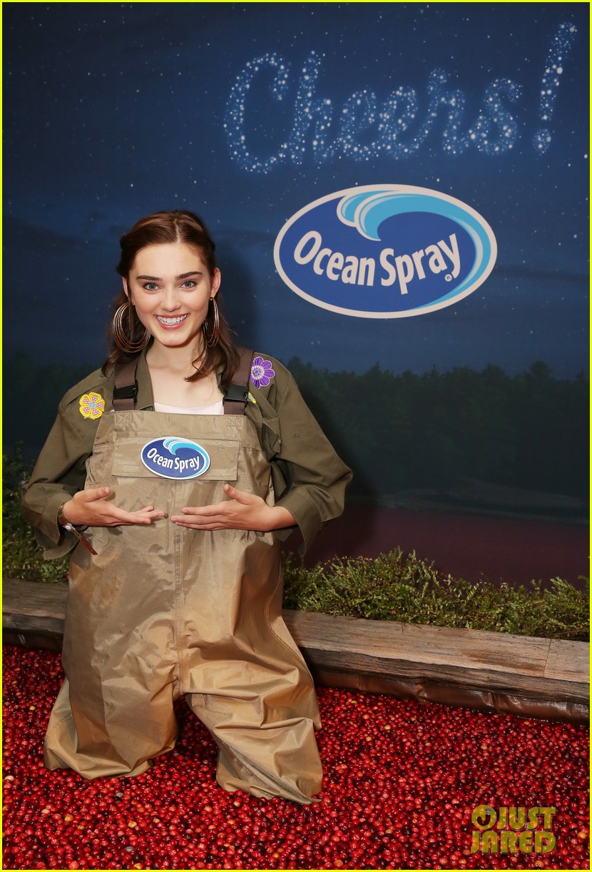 Allison Holker, Meg Donnelly, Joey Bragg, & More Attend Kari Feinstein ...