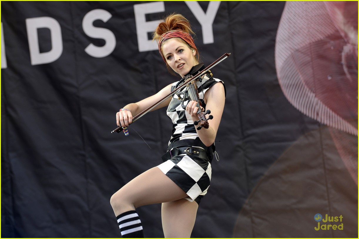 'Dancing With The Stars' Season 25: Violinist Lindsey Stirling Joins ...