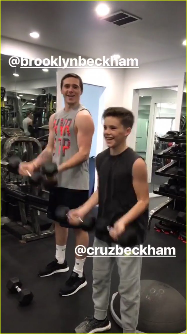 Brooklyn & Cruz Beckham Flex Their Biceps at the Gym! | Photo 1117987 ...