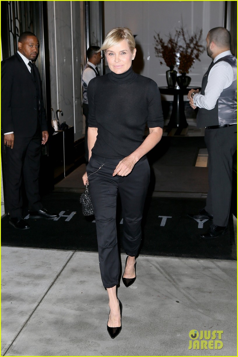 Full Sized Photo of bella hadid gigi birthday 04 | Bella Hadid Spends ... Full Sized Photo of bella hadid gigi birthday 04 | Bella Hadid Spends ...