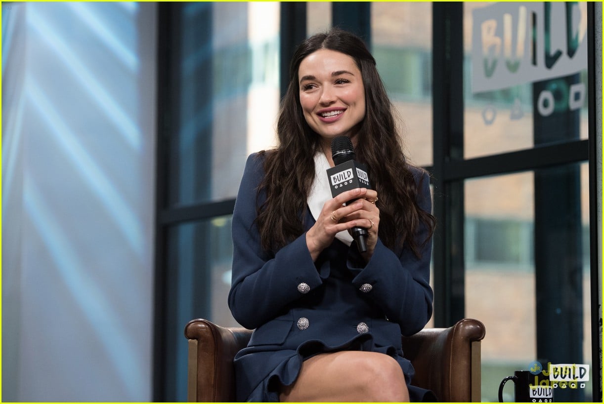 Crystal Reed Was Happy To Be a Part of 'Teen Wolf' | Photo 1117543 ...
