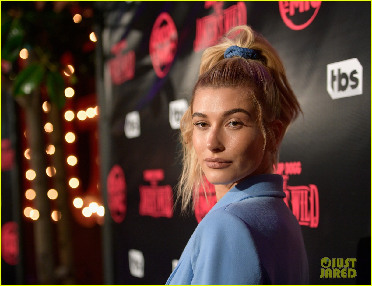Hailey Baldwin Stays Stylish at 'Drop the Mic' Premiere Party! | Photo ...