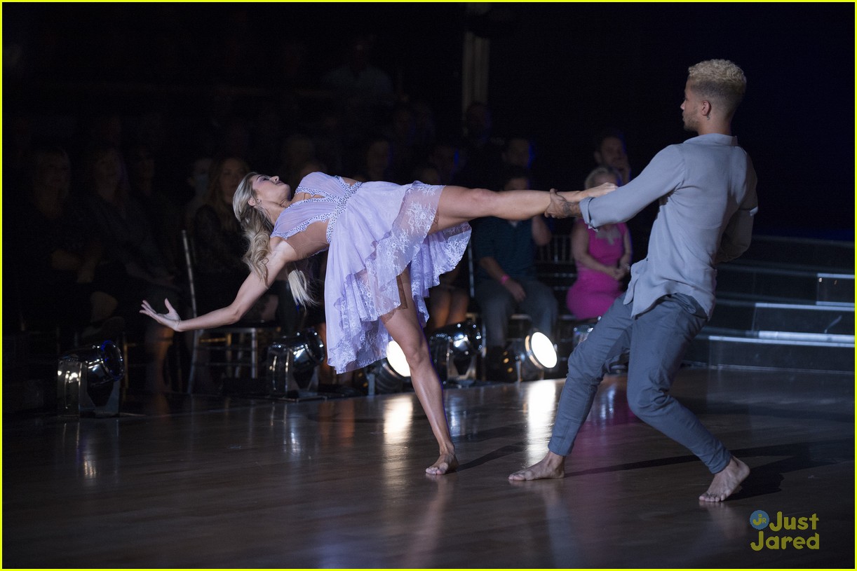Full Sized Photo of jordan fisher parents emotion dwts lindsay arnold ...