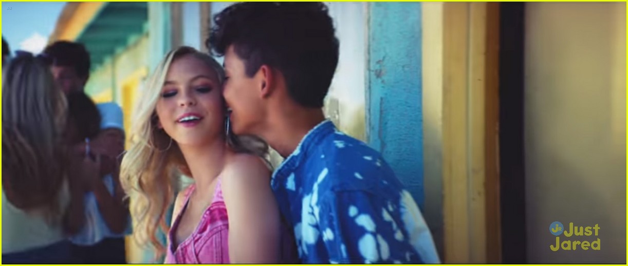 Jordyn Jones & Boyfriend Brandon Westenberg Put Their Love on Display ...