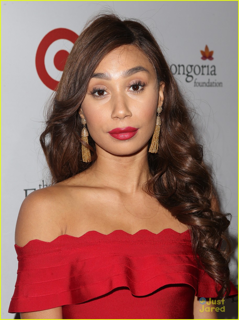 Kendall Schmidt Joins Eva Gutowski at The Eva Longoria Foundation ...