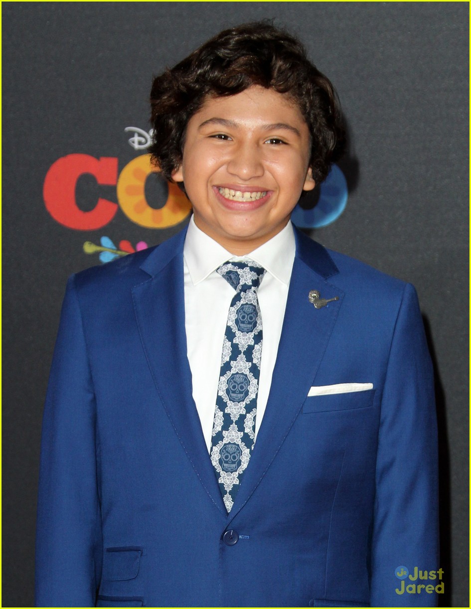 'Coco' Star Anthony Gonzalez Reveals How He Found Out He Won The Role ...