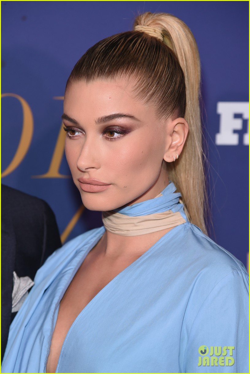 Hailey Baldwin Has Been Named Style Influencer of the Year! | Photo ...